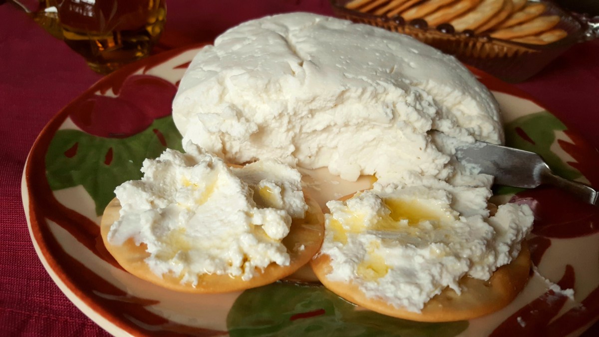 Homemade Traditional Mizithra Cheese – Mostly Greek